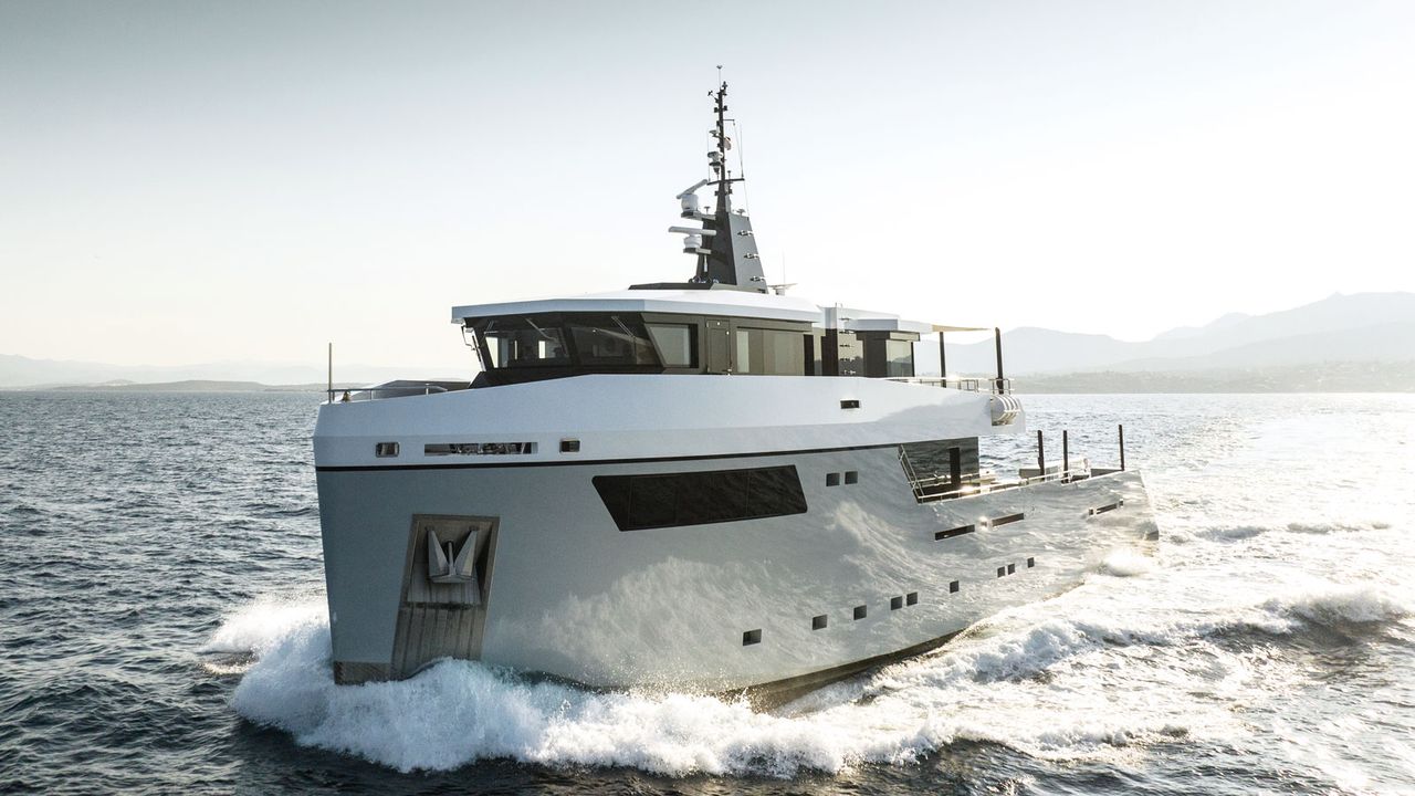 On Board 35m M/Y Fox with Captain Craig Dalgleish